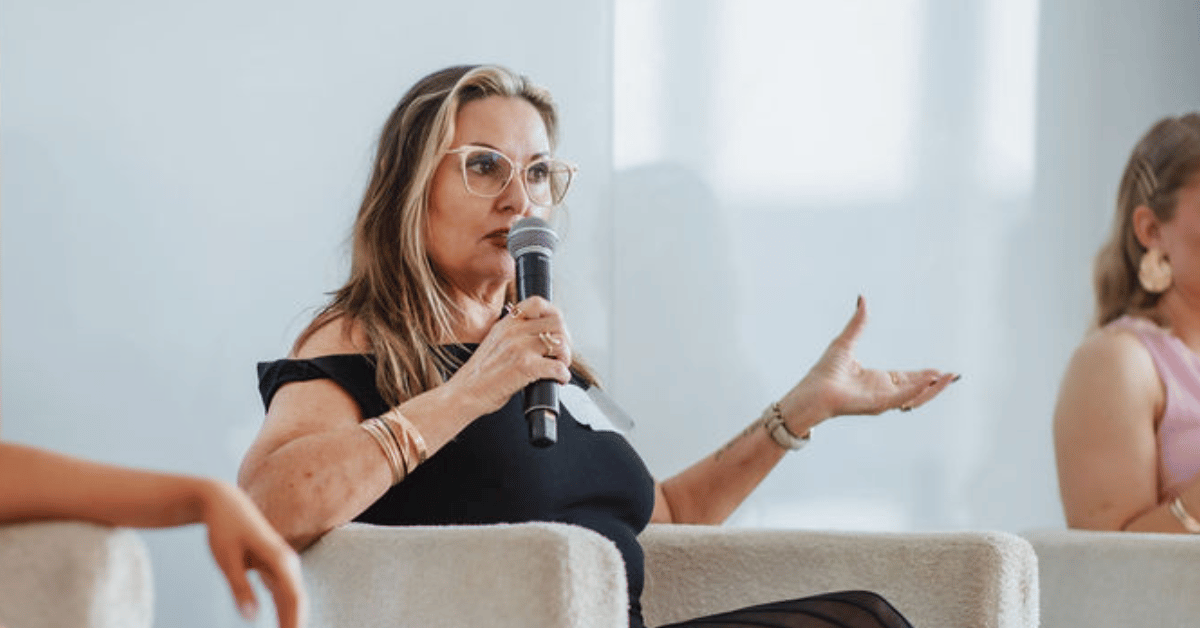 Official Website of Sharon Elliott-Dunne | Book Sharon Elliott-Dunne ...